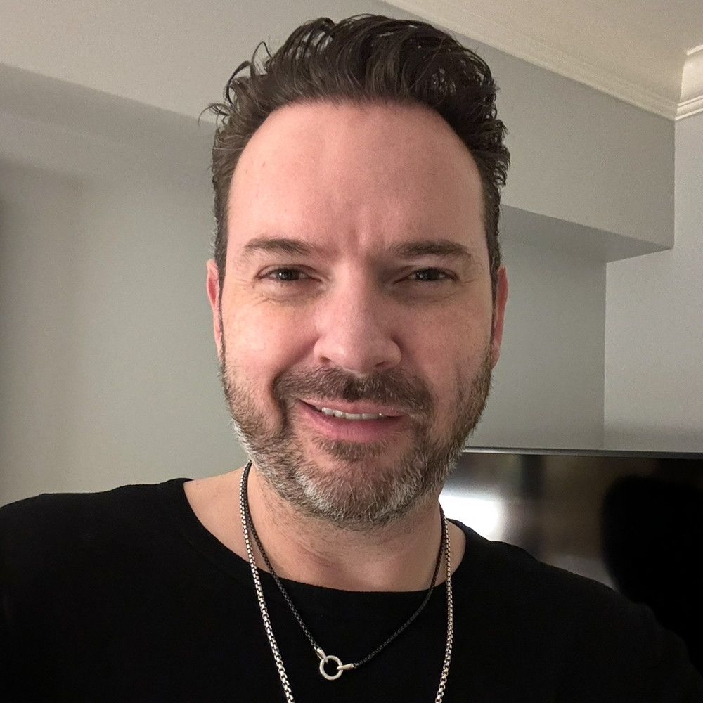 Mark London - Mad Cave Studios