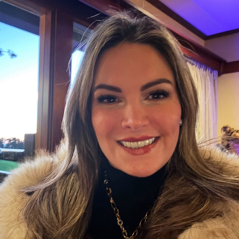 Laura Chacón - Mad Cave Studios